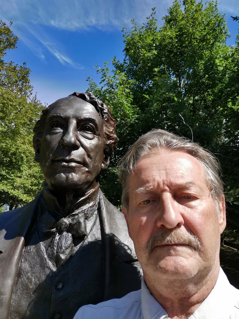 Ray Simonson's Instagram, Twitter & Facebook on IDCrawl