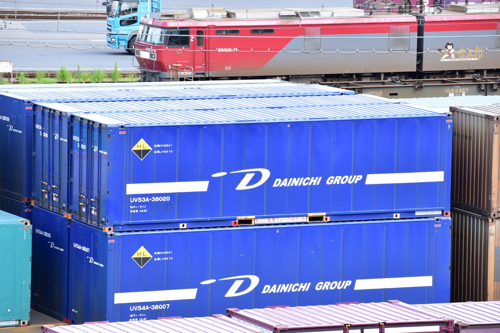 600mmコンテナ on Twitter: "UV53A-38020,-38007(ディーライン) U48A-30019(FL) U51A-30276(福通) U54A-38191(北海道西濃)…