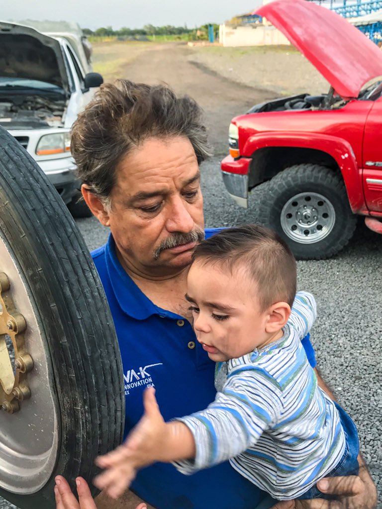 Martin Vaca's Instagram, Twitter & Facebook on IDCrawl