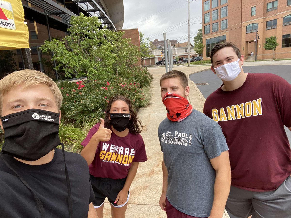 Student-athletes on campus had a scavenger hunt this weekend. : r/Gannon