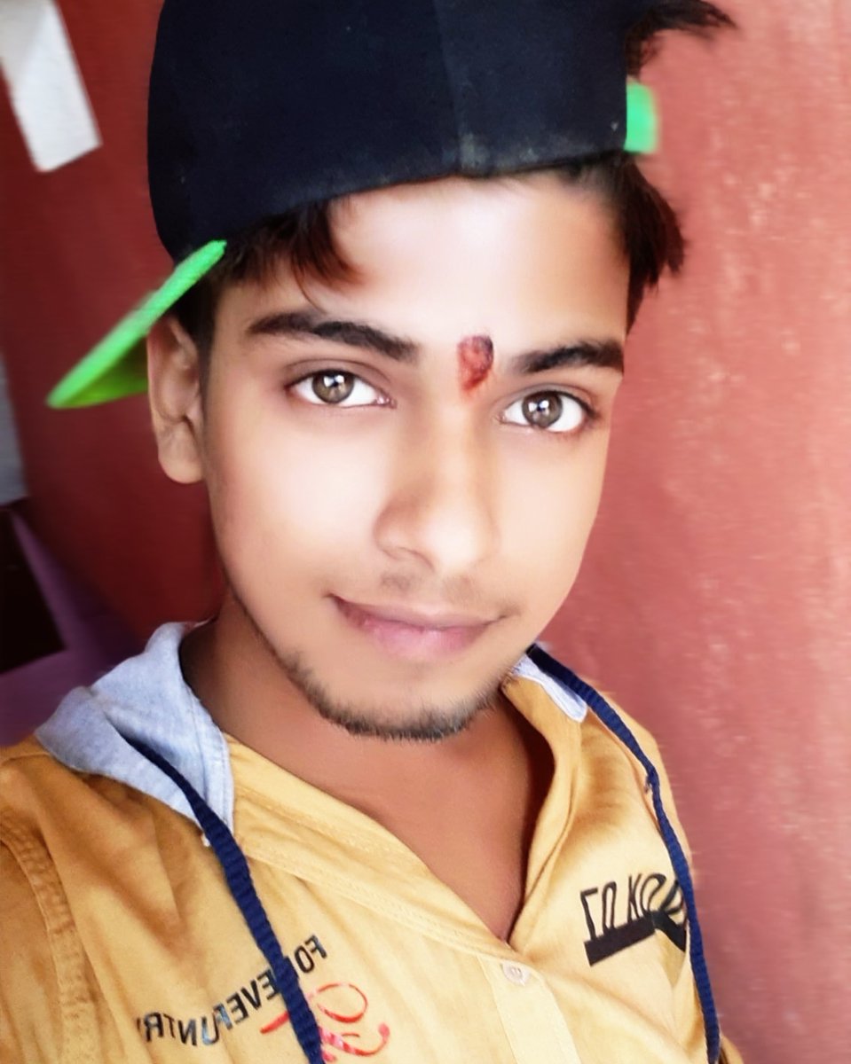 Aryan Roy Singhaniya (@AryanRoySingha1) | Twitter