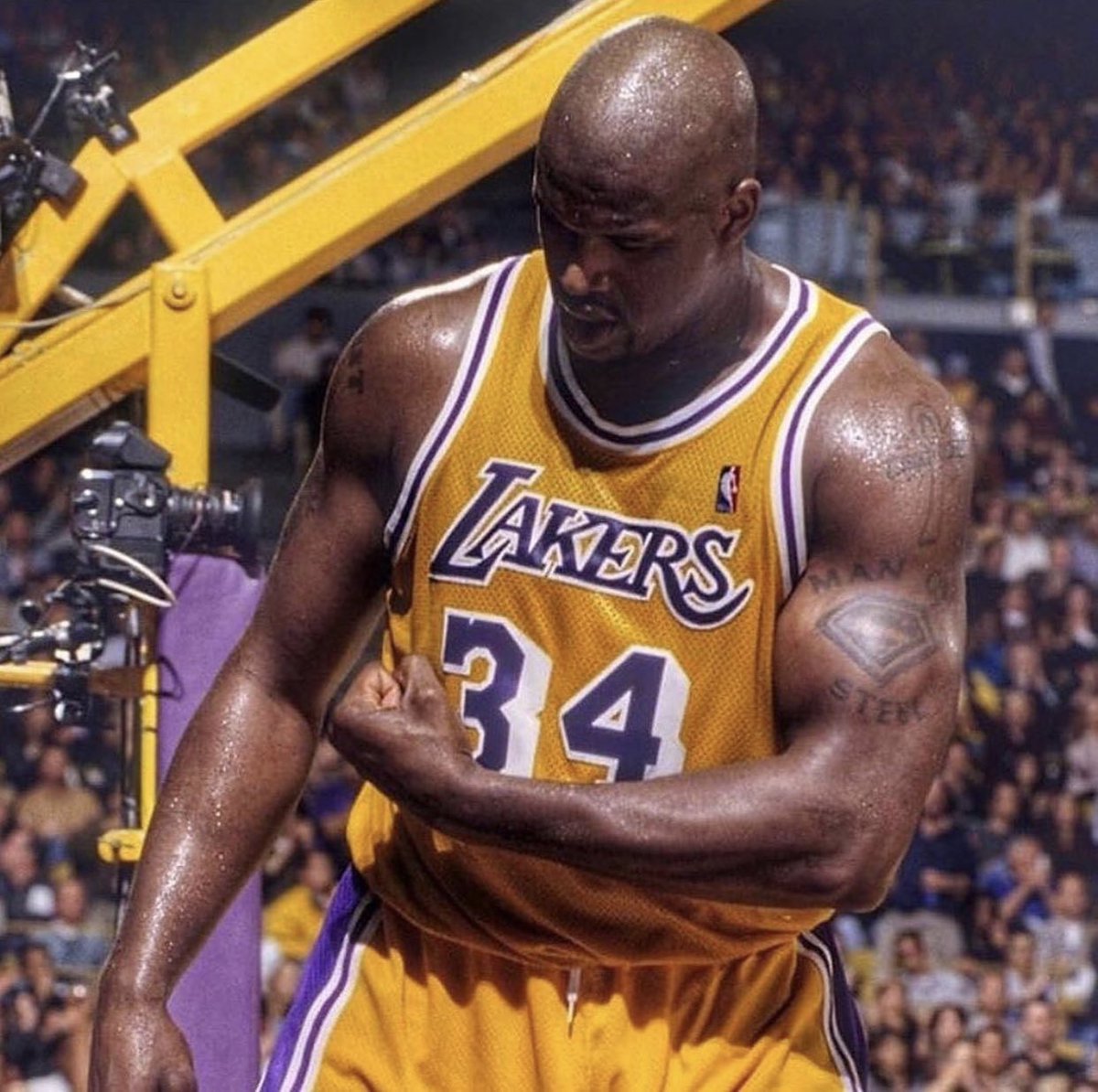 Shaq looking like he's in the best shape of his life these days - - RealGM