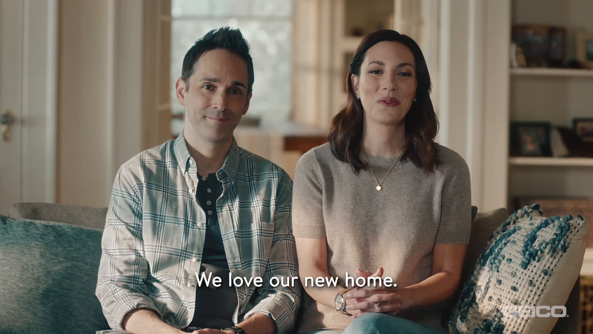 GEICO on Twitter: "We have a bit of an aunt problem. 👵 👵 https://t.co/xrdIlVxxmE" / Twitter