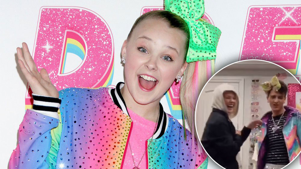Who is JoJo Siwa dating? The singer has finally revealed the identity ...