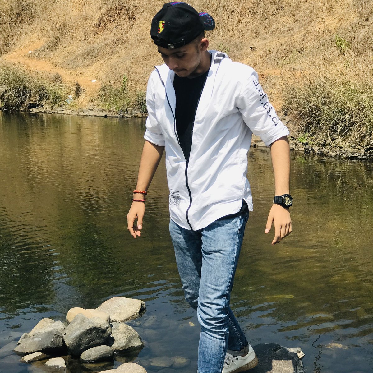 Rishabh Dubey (@thoughgoodguy) | Twitter