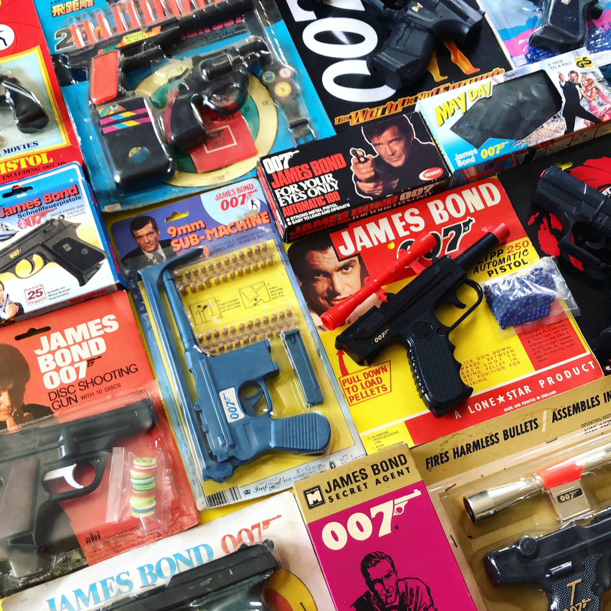 James Bond Gun Toy
