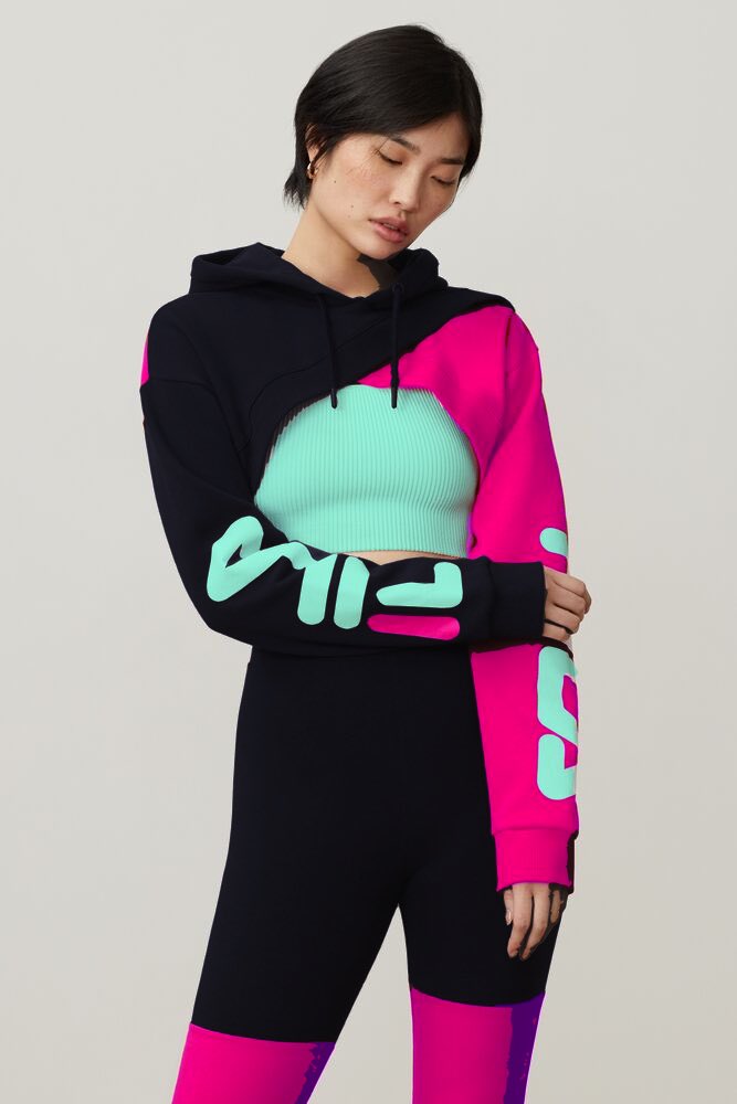 「tiddy window hoodie 」|satosugu sweep 2023のイラスト