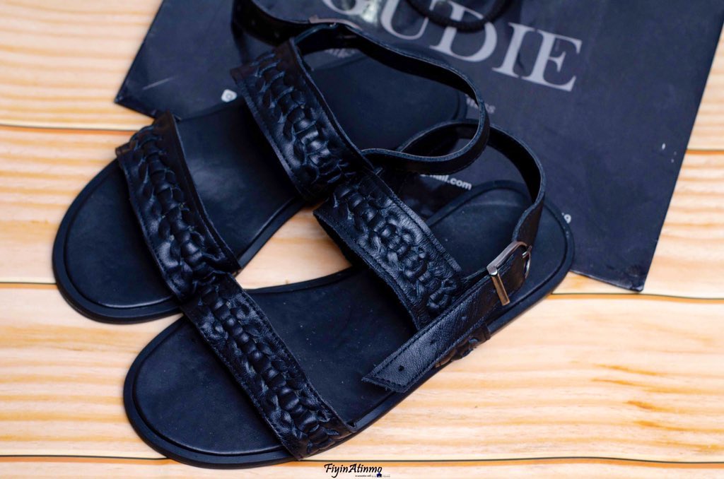 $Goodness Adeosun😃 on Twitter: "A: N10000 B: N16000 C: N10000…