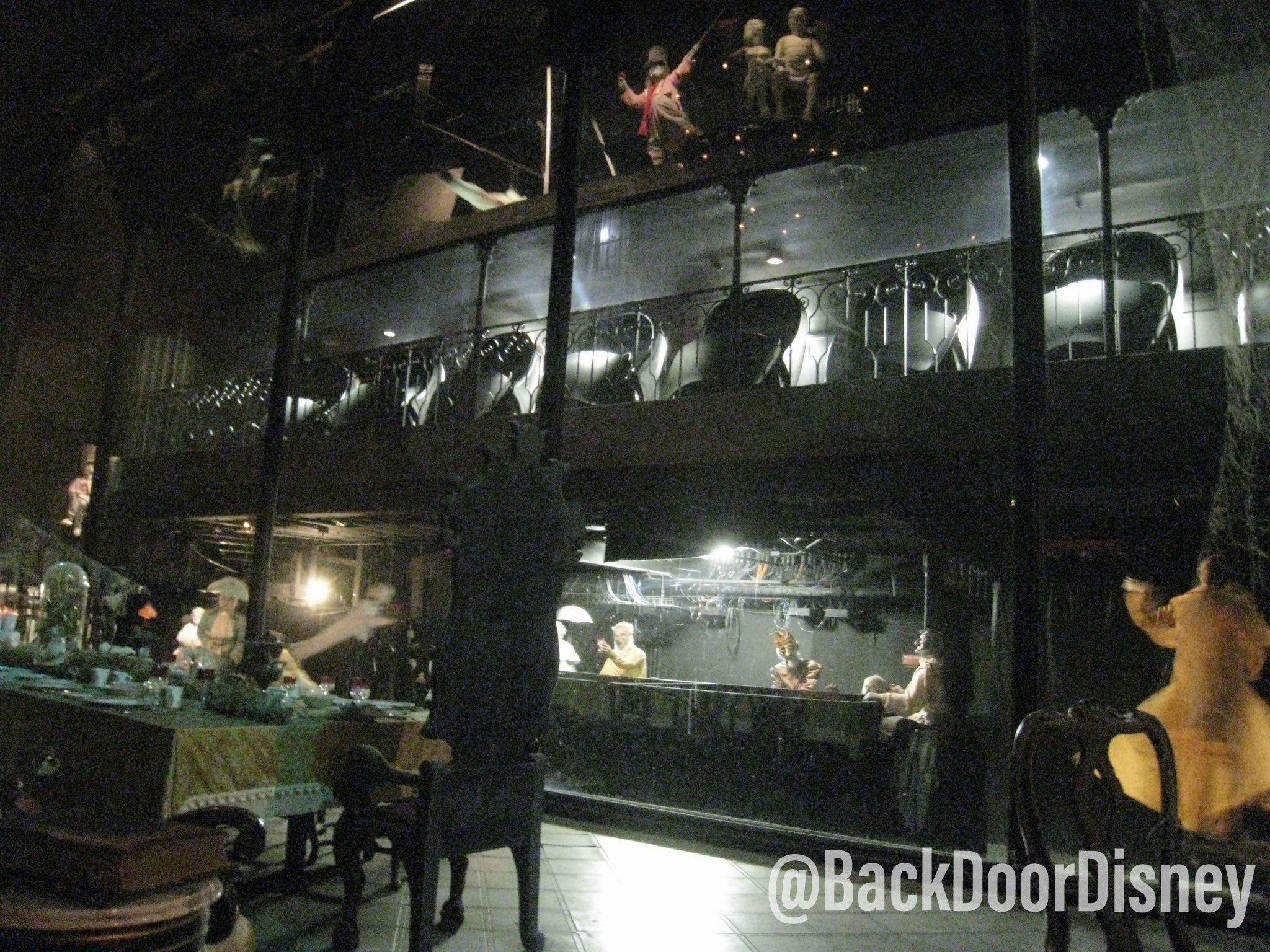 Haunted Mansion Ballroom Effect