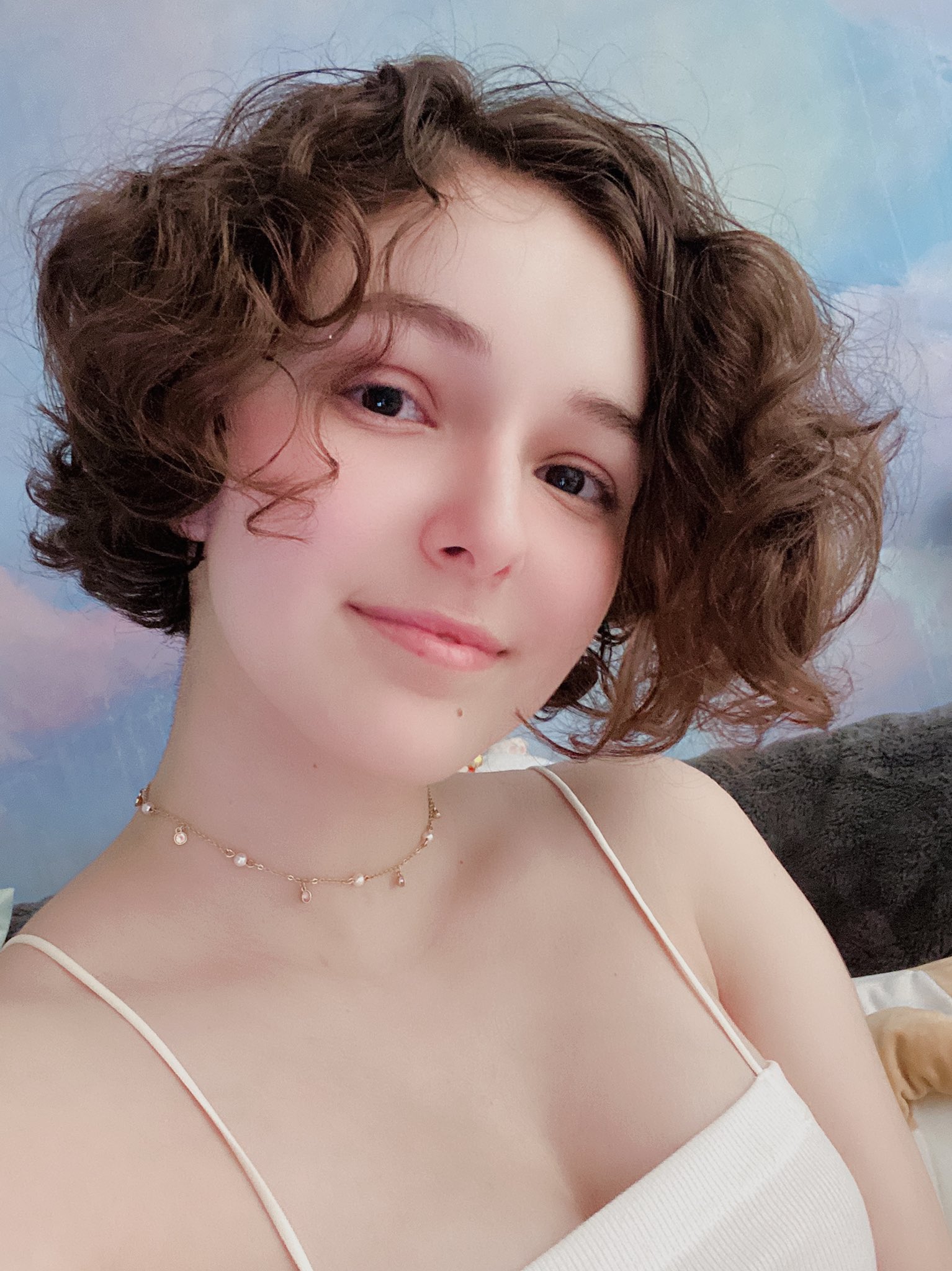 TW Pornstars - Leana Lovings 💕. Twitter. I feel like I’m glowing today. ☺️ Can I share my warmth ...