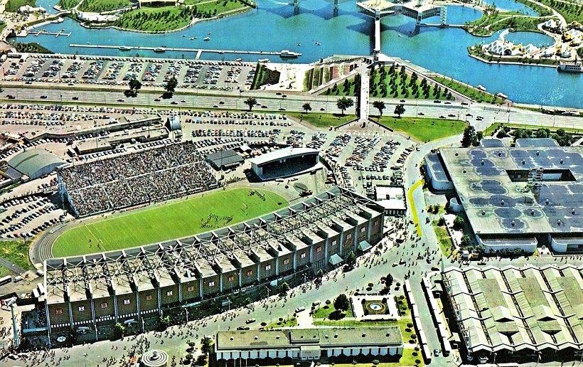 On 11 August 1976, the Toronto Argos were beaten 27-16 by the Ottawa ...