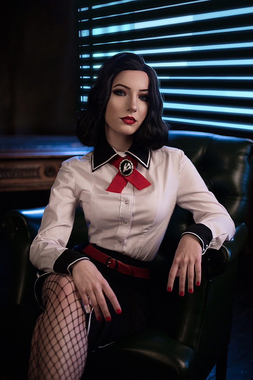 Bioshock Elizabeth Cosplay Burial At Sea