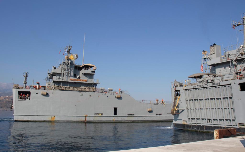 Hey USArmy, you all know how to steer that thing? USArmy's Specialist 4 ...