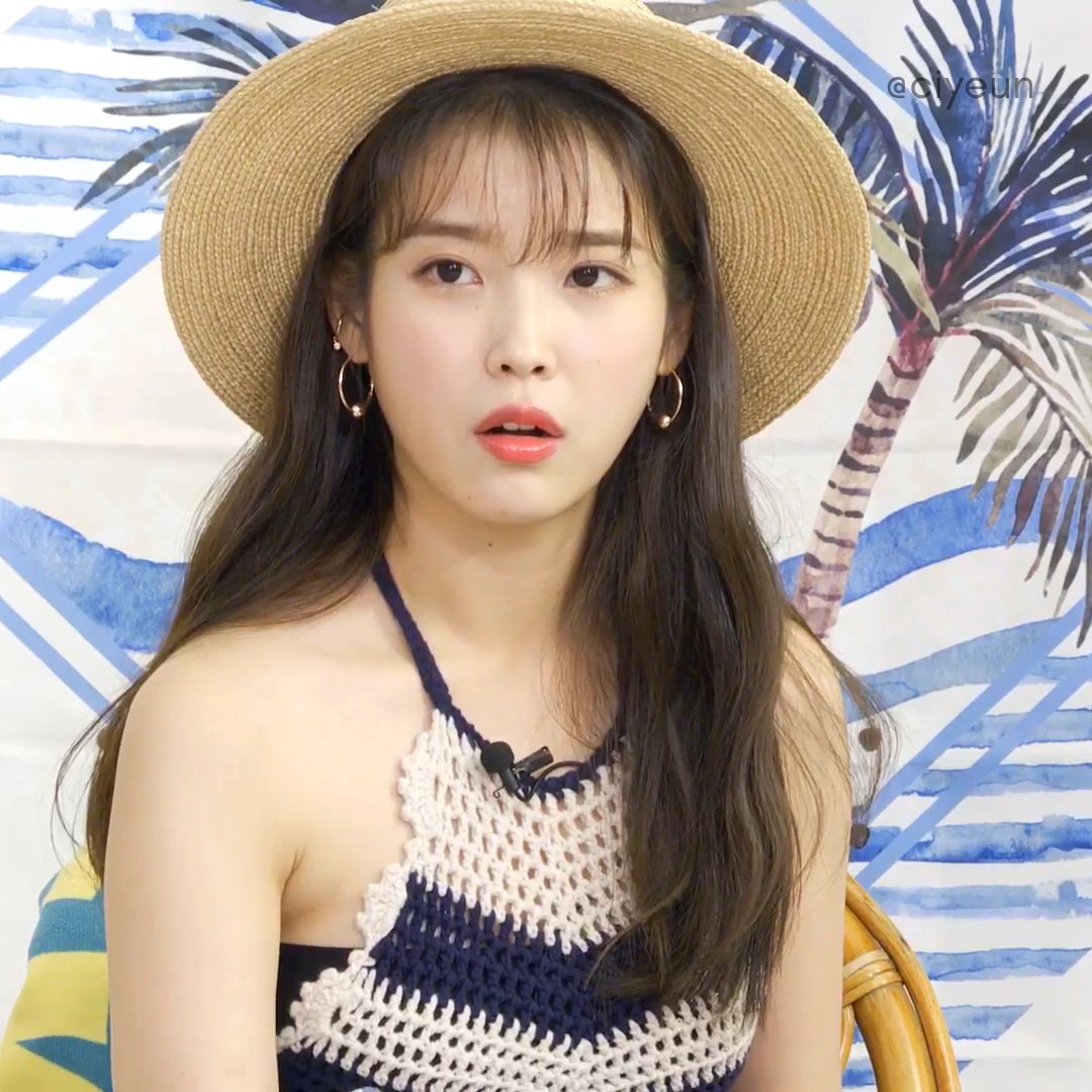 유니스 🌅 on Twitter: "iu memes collector wru at? share me some meme u got 😂 #아이유 #IU https://t.co ...