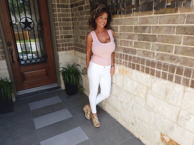 Tw Pornstars Deauxma ™ The Most Liked Pictures And Videos From