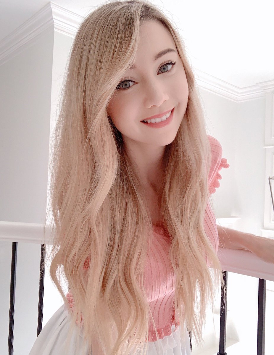 Who is DizzyKitten? Real Name, Boyfriend, Net Worth, Wiki