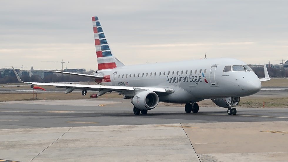 Passenger allegedly hits American Airlines gate agent after boarding ... Passenger allegedly hits American Airlines gate agent after boarding ...