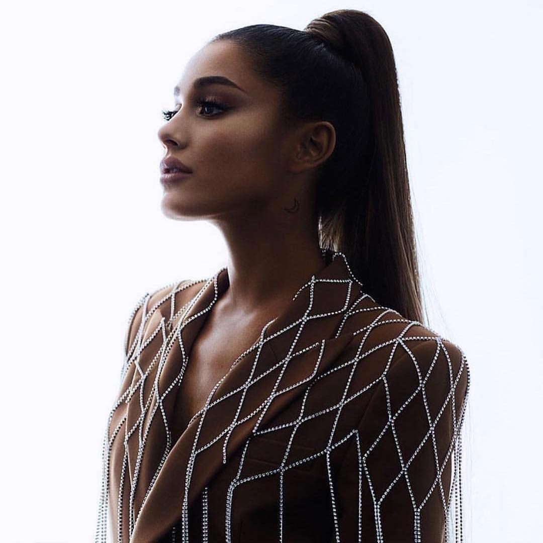Pop Base on Twitter: pop-base-on-twitter-ariana-grande-becomes-the-most-streamed-female-artist-of-all-time-on-spotify-with-over-20-5-billion-streams-https-t-co-dpwji9xljb-twitter