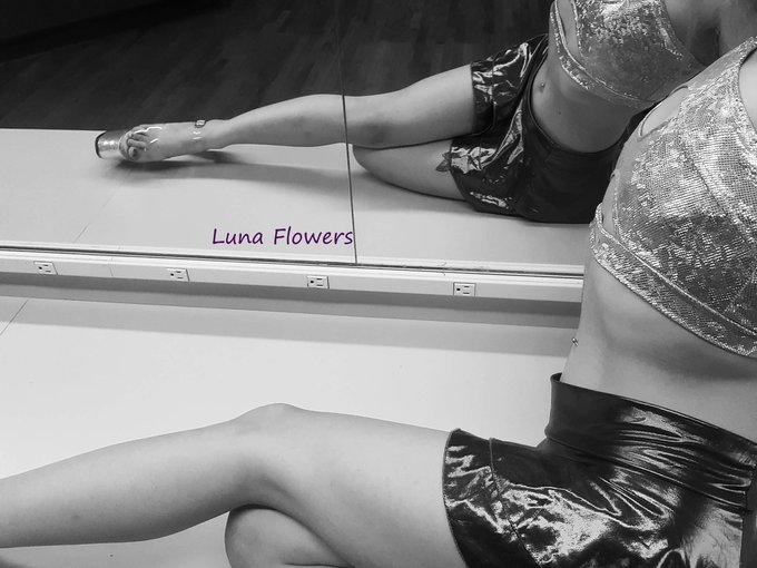 Tw Pornstars Luna Flowers The Latest Pictures And Videos From
