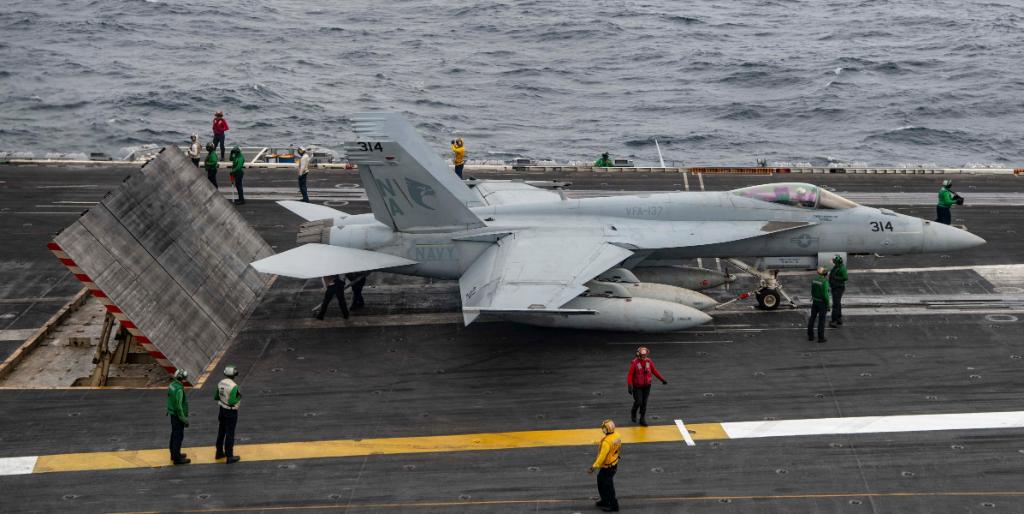 U S Navy On Twitter Usnavy Photos Of The Day Ussamerica