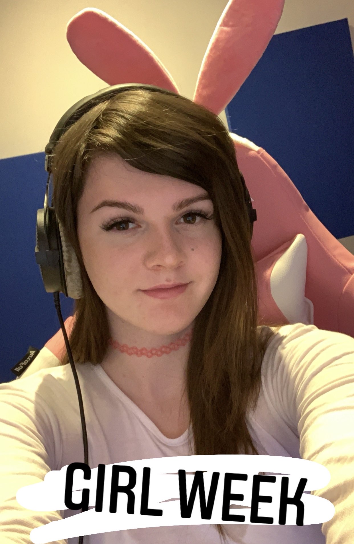 Peachjars Alpha Female On Twitter F1nn5ter Hello Queen Your Boobs Are Looking Pretty Pog