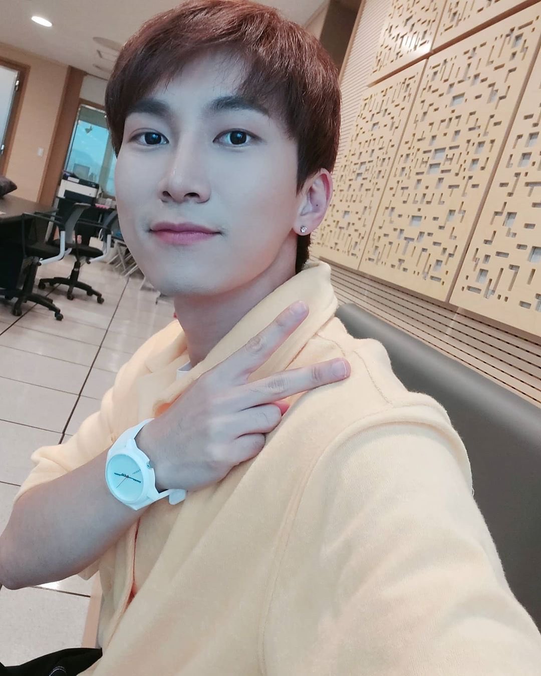 Btob Eunkwang Selca