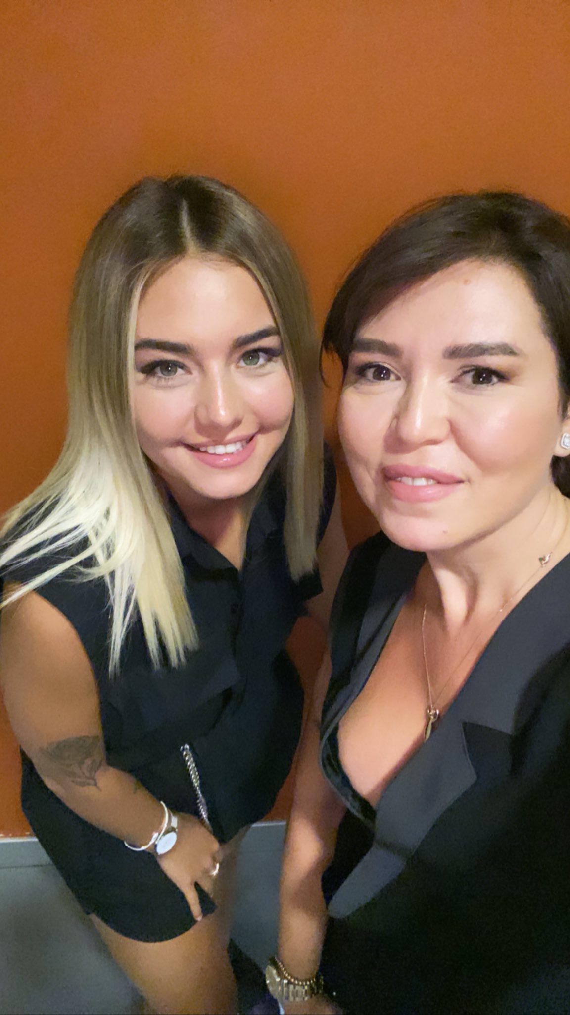 Esin Övet on Twitter: "Ne tatlısın @aycan20yanac…