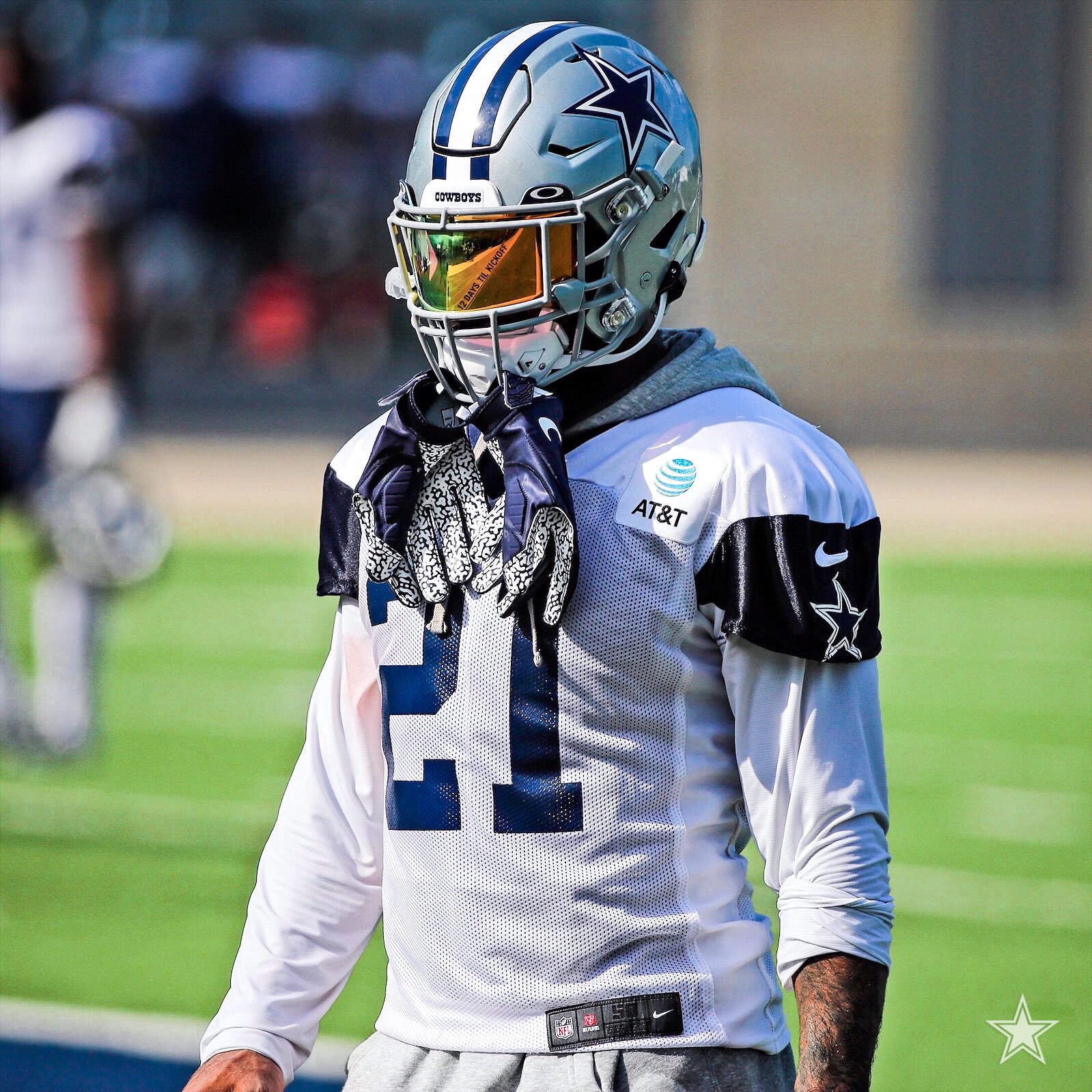 Cowboys RB Ezekiel Elliott Explains Why He's Still Waging, 48% OFF Cowboys RB Ezekiel Elliott Explains Why He's Still Waging, 48% OFF