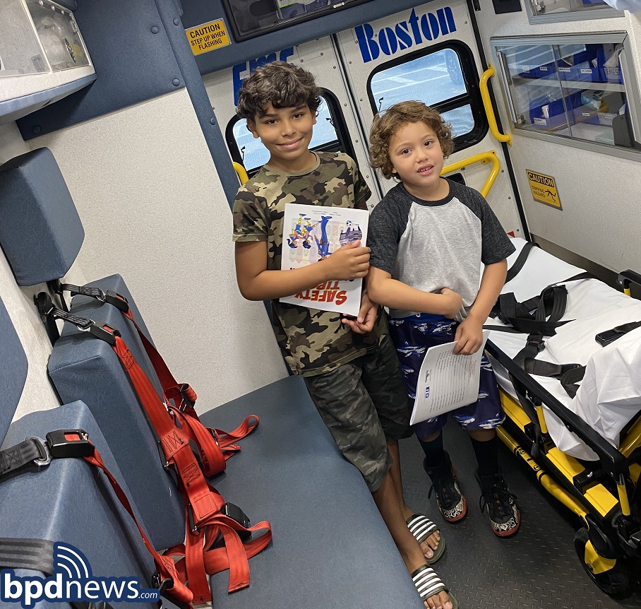 BPDintheCommunity : South Boston Community Service Officers Host ...