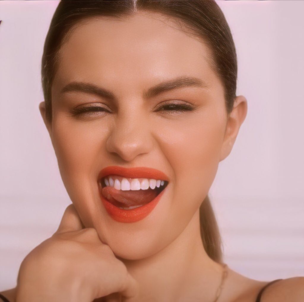 Selena Gomez Red Lipstick Tumblr