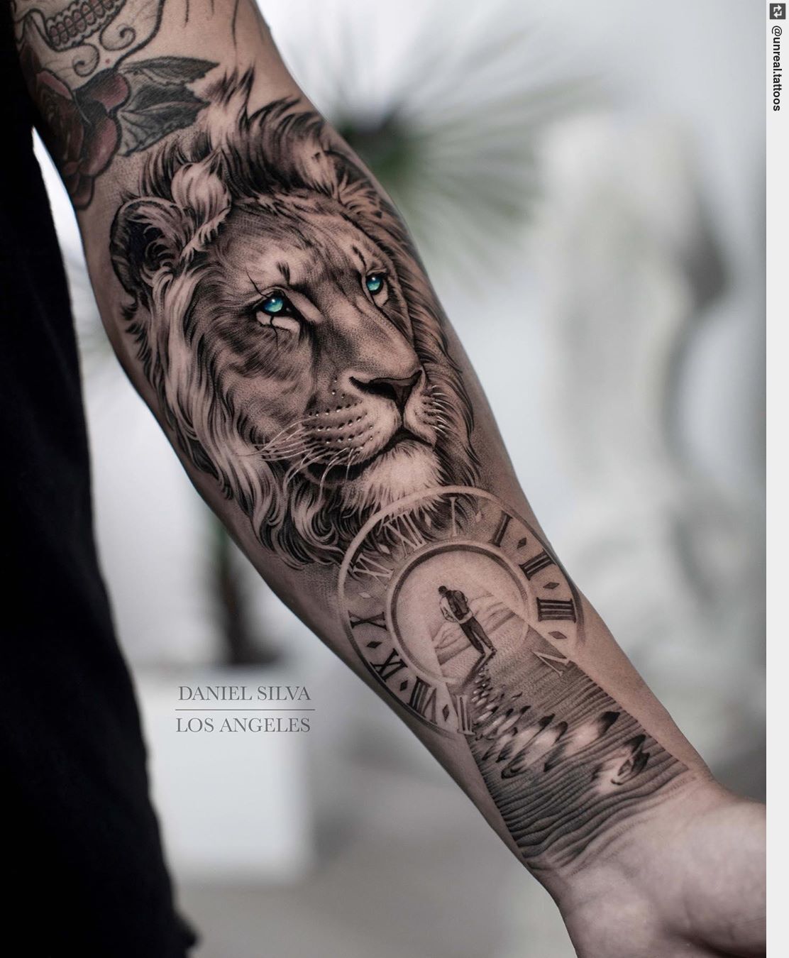 Unreal Tattoos Vini Jr's Back Tattoo Is UNREAL 😳🔥 (via