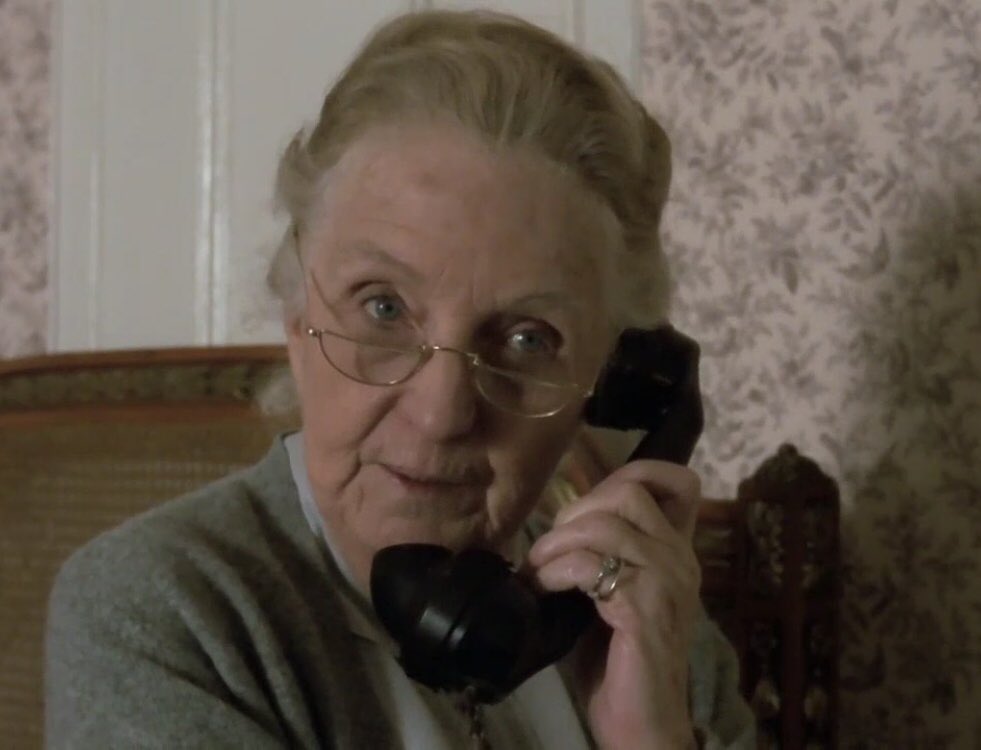 Mrs Doubtfire Middle Finger Gif