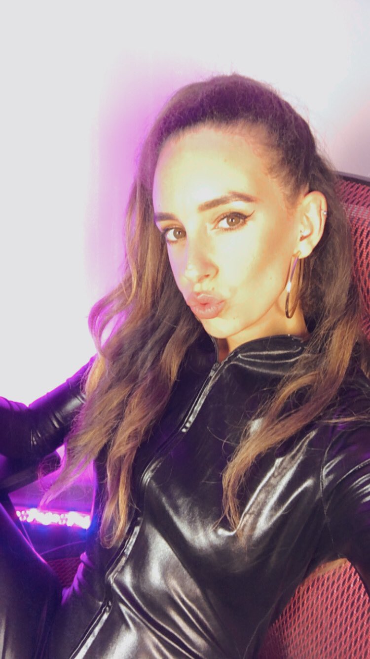 TW Pornstars - Ella Jolie. Twitter. Mistress mondays is back!!! Call me ...