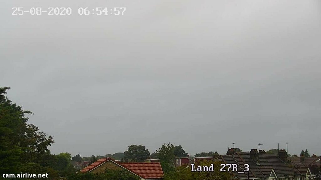 LIVE Light Rain this morning at London Heathrow, 22°C expected today ...