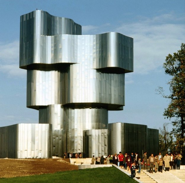 Bodljikava 🇷🇸 on Twitter: "#VojinBakić…