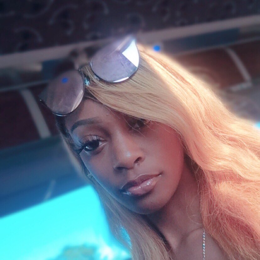 London Houston's Instagram, Twitter & Facebook on IDCrawl