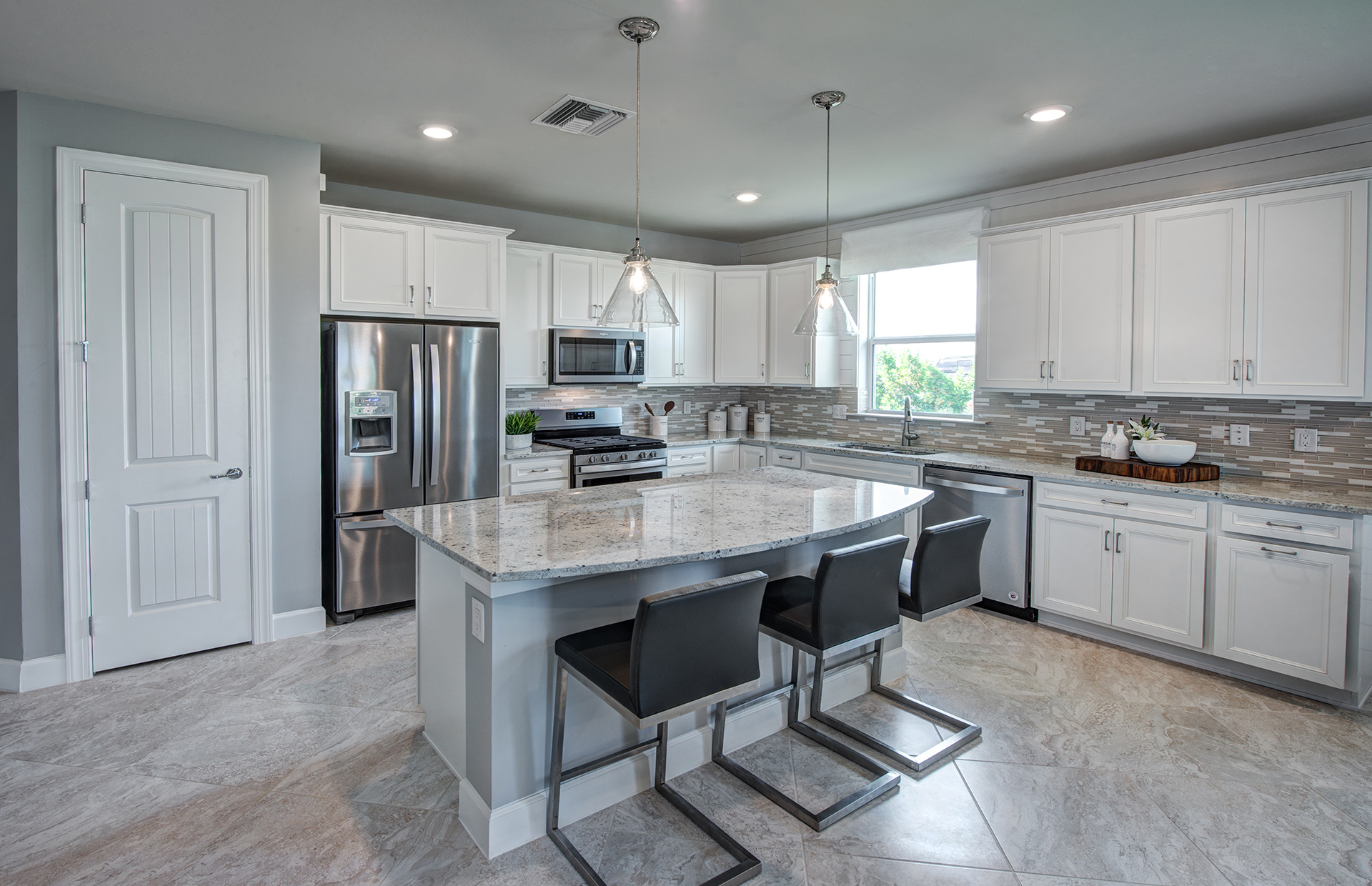 Pulte Model Kitchens White Or Off White Kitchen Pulte Homes