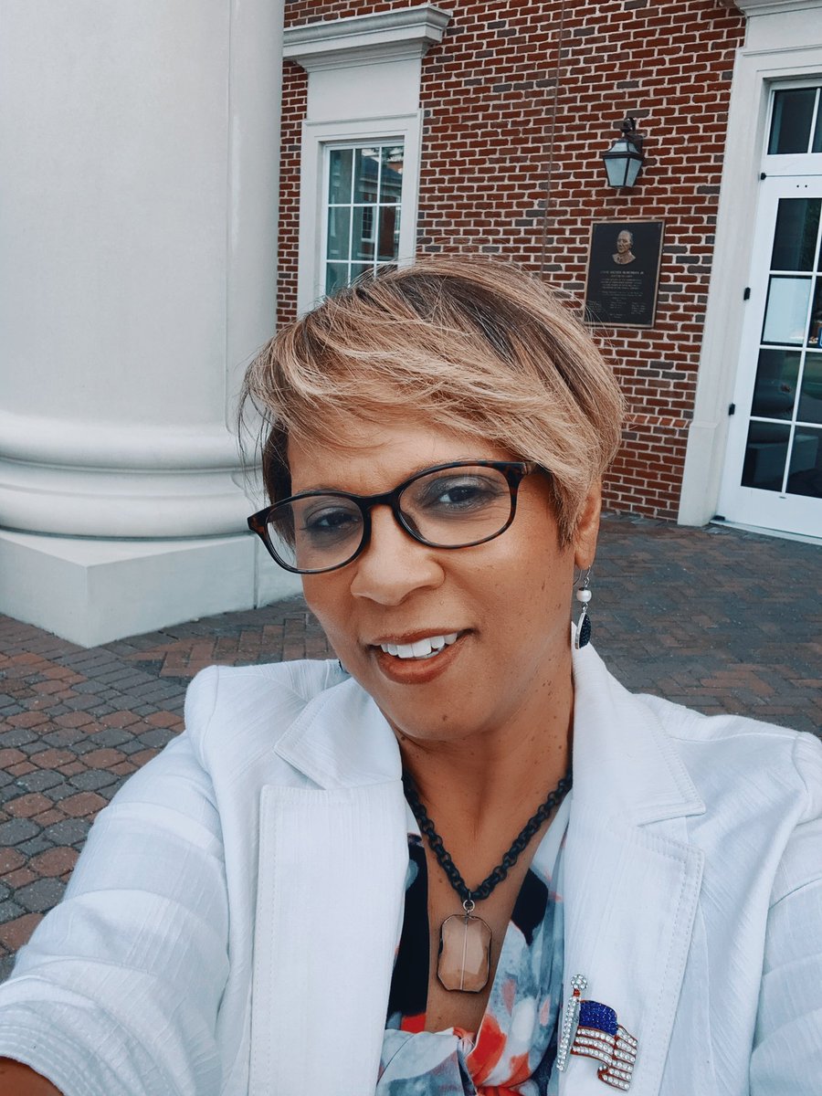 Sophia Nelson's Instagram, Twitter & Facebook on IDCrawl