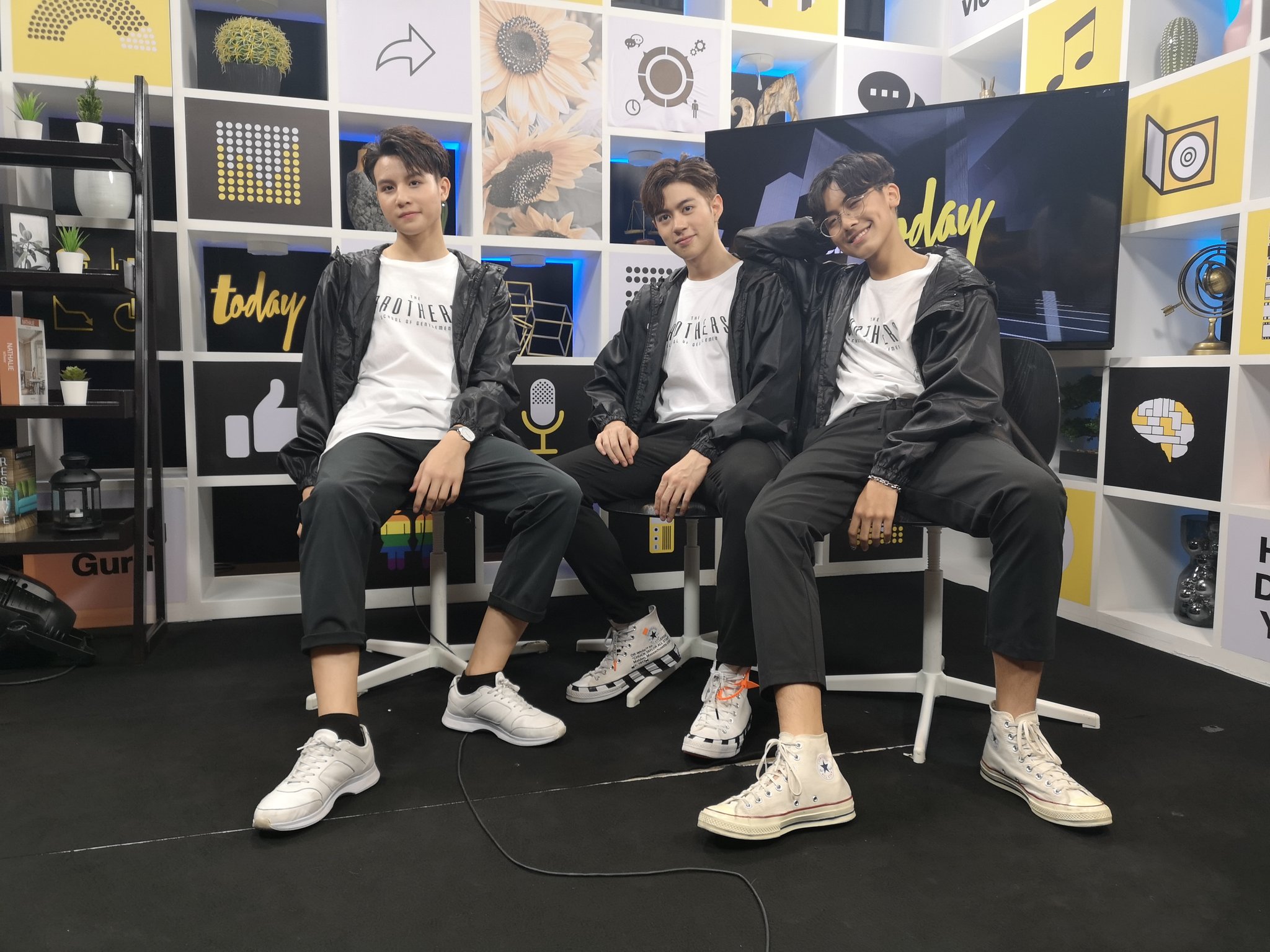 workpointTODAY on Twitter: "หลังจบ Final Stage ของน้องๆ The Brothers workpointTODAY ได้พาน้องๆ ...