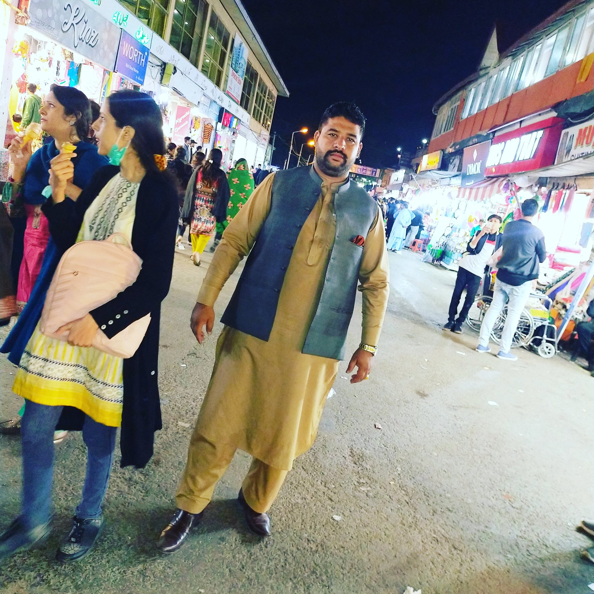 M idrees khan on Twitter: "Murree Mall Road 👍 🌦🌨🏔🌧🏞🏔🌍…