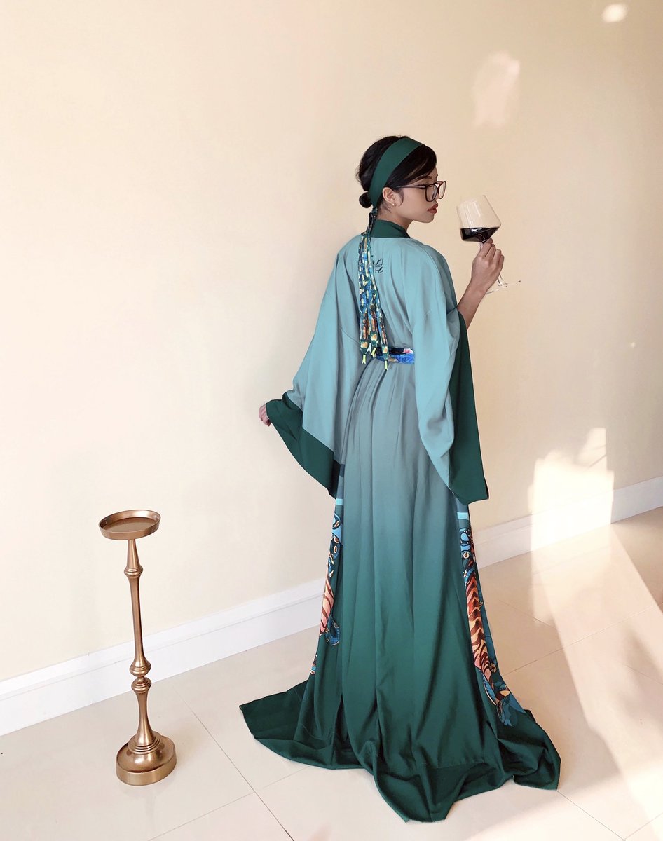 Twoucan - Alyssa D. Silos (@Alythuh)