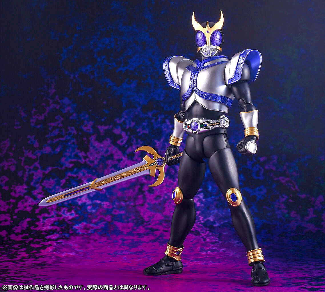 Kamen Rider Kuuga Rising Titan Form