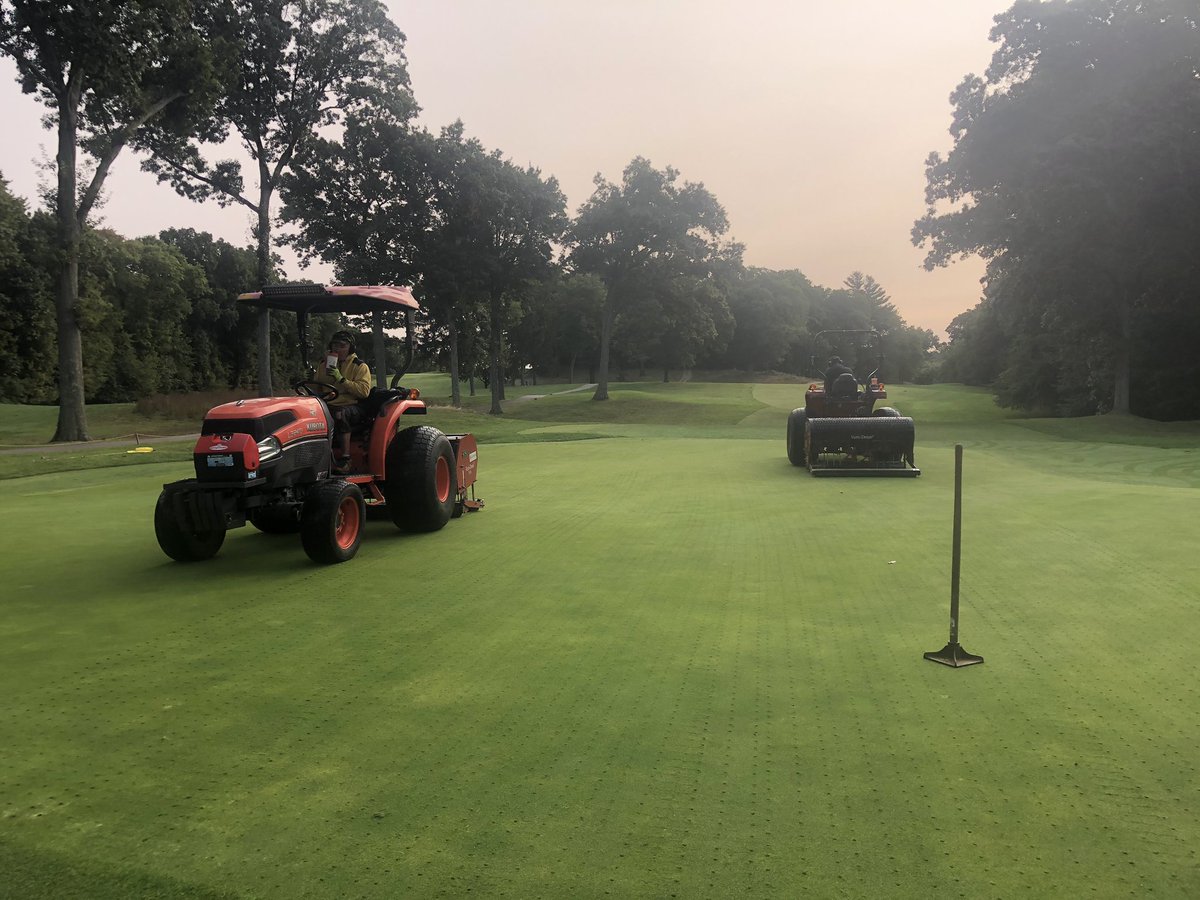 DryJect – The Only Machine in the World that Aerates, Topdresses, and ...