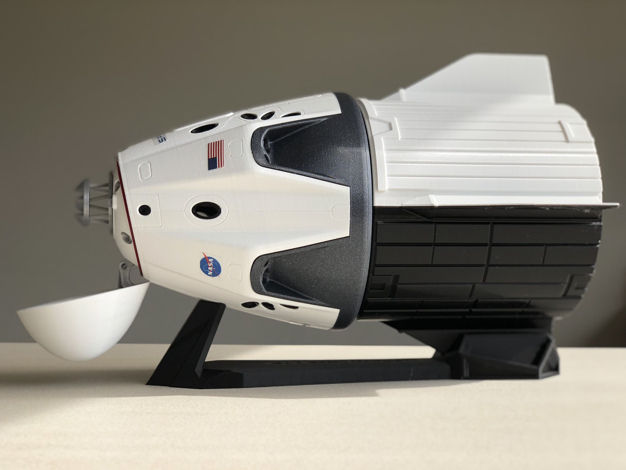 Spacex Dragon 3d Model