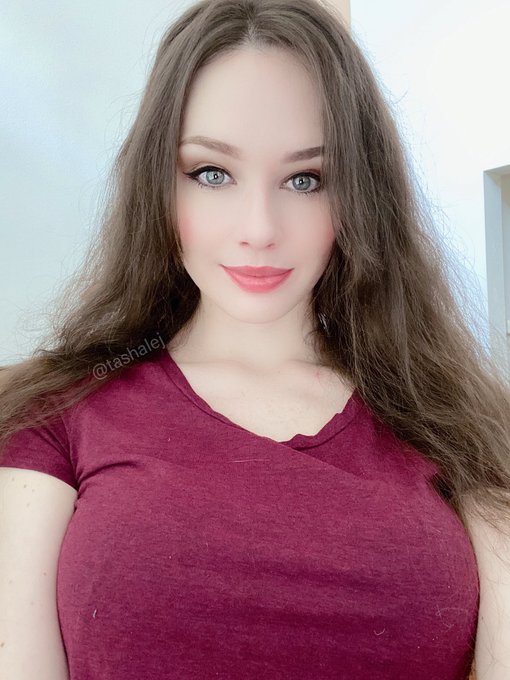 Twoucan - tasha 🕸 (@tashalej)