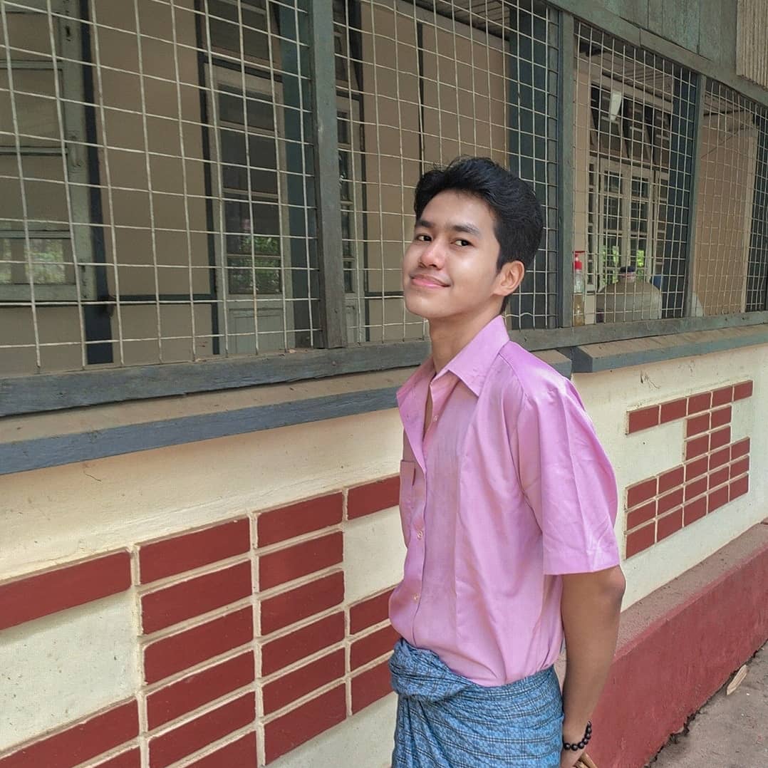 아웅뚜 타원 아웅우 (𝐴𝑢𝑛𝑔𝑇ℎ𝑢 𝐻𝑡𝑢𝑛 𝐴𝑢𝑛𝑔 𝑂𝑜) (@cbmRGdAnSaOrF7y) | Twitter