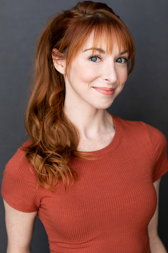 Lisa Foiles
