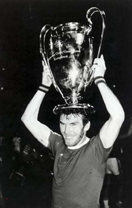 Ada yang masih ingat dengan Peter Withe? Ia merupakan pelatih timnas ...