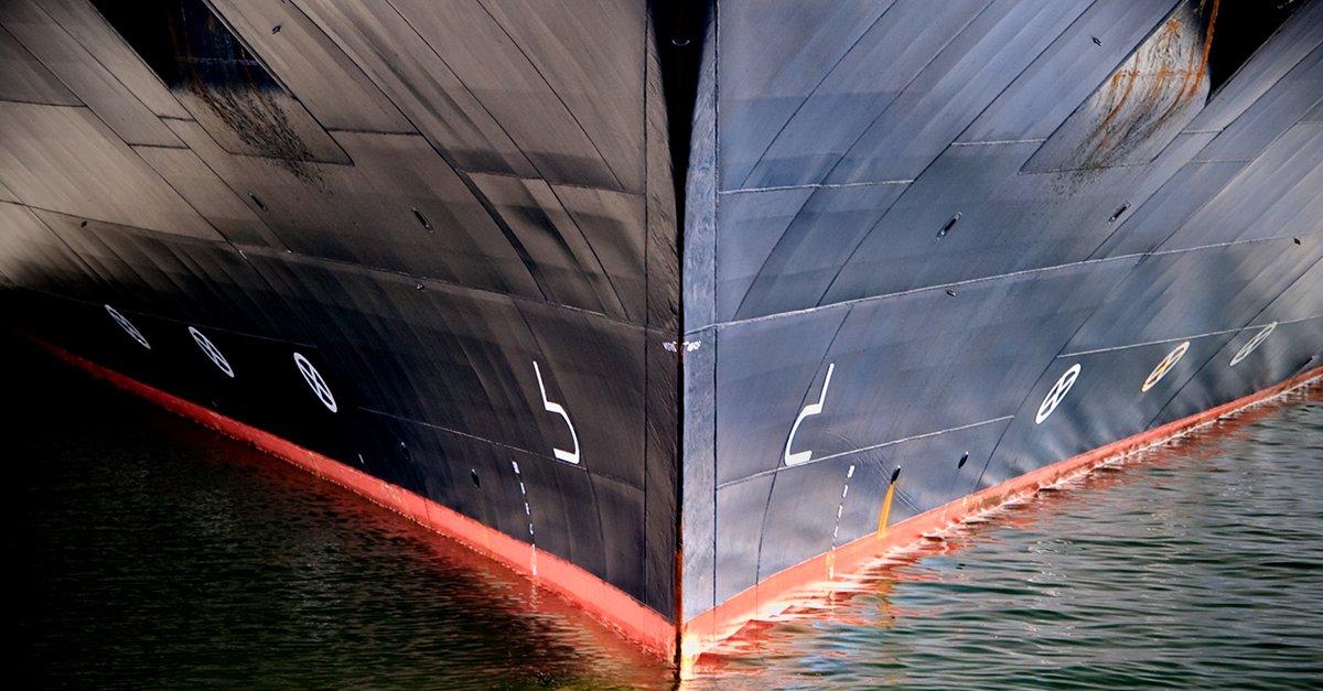 IOC chartered fully laden VLCC leaks fuel on high seas * Bunker fuel ...