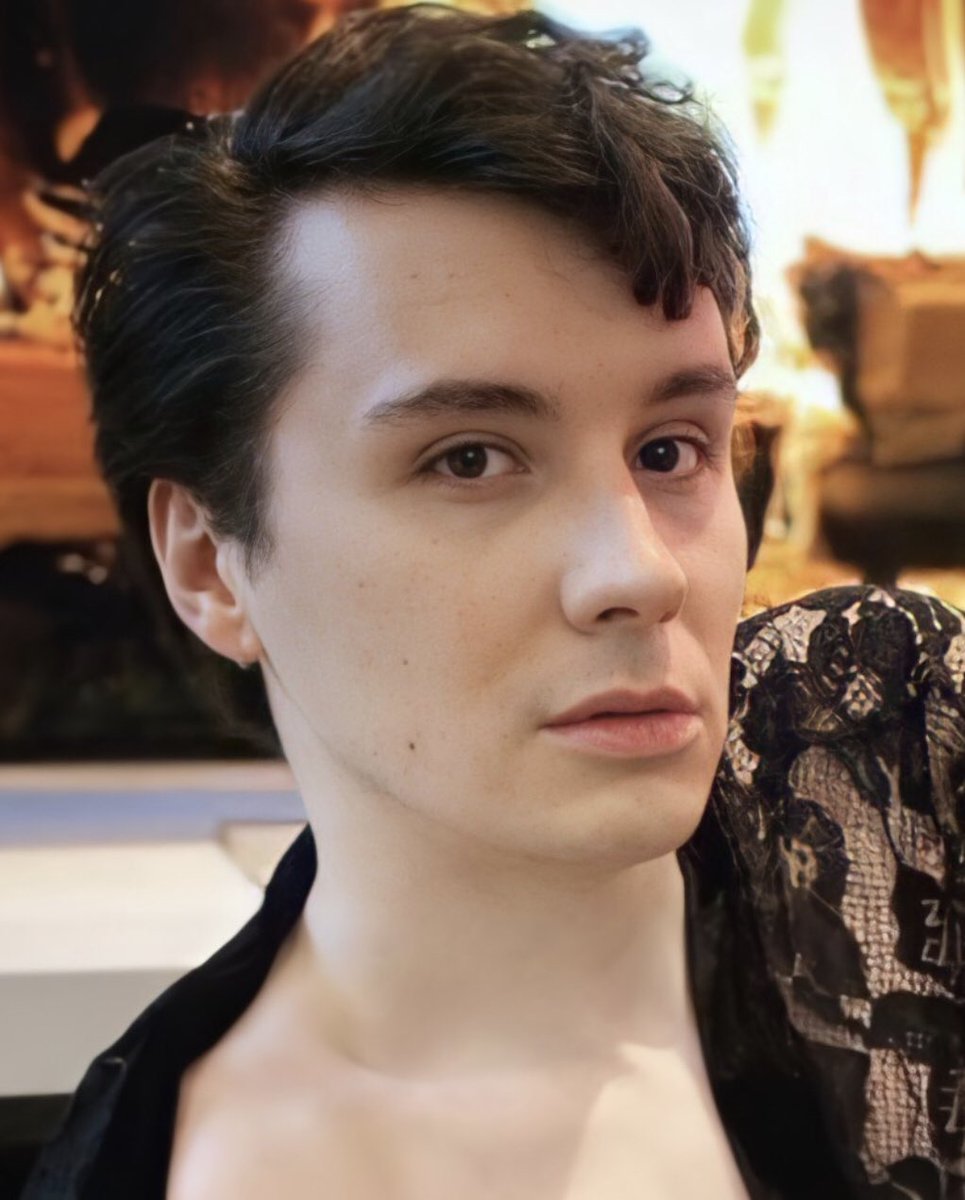 Dan Howell Natural Hair